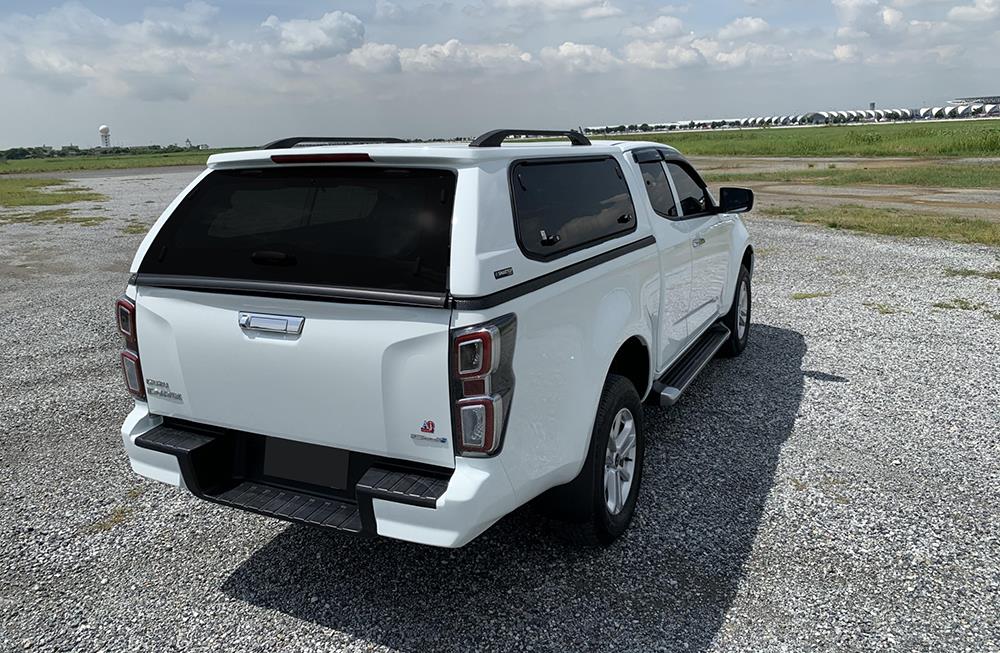 SV548 - HARD TOP SLINE ISUZU DMAX 2020/2024 CREW CAB VITRES PAPILLONS ...